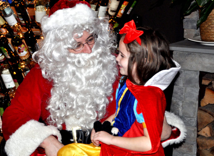 Santa Makes Stop in Elkins | News, Sports, Jobs - The Intermountain
